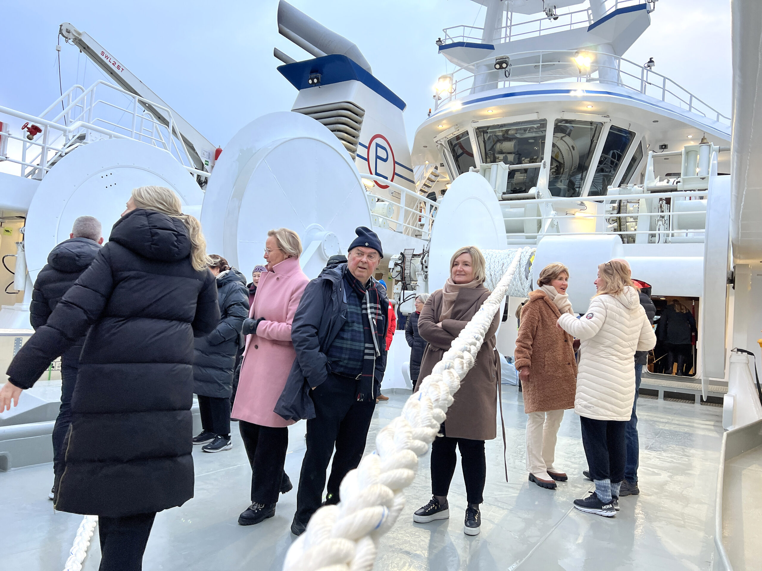 Anders og Gunhild Lie Skålevik i førarsetene i nye Liafjord.